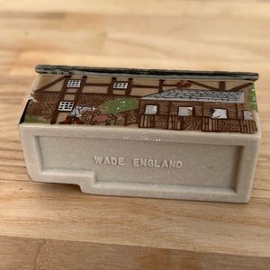 Wade | Art | Wade Miniature Porcelain Wade Vale Farm Wade England ...